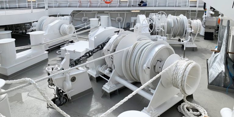 Exploring Different Types Of Winches And Their Uses - Off-Road Pull